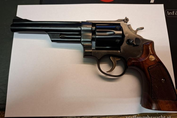 Revolver | Waffengebraucht.at
